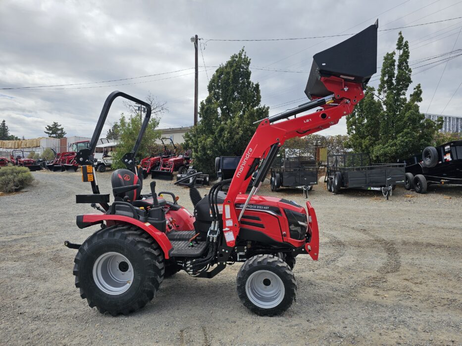 Mahindra Archives - Featherlite of Reno